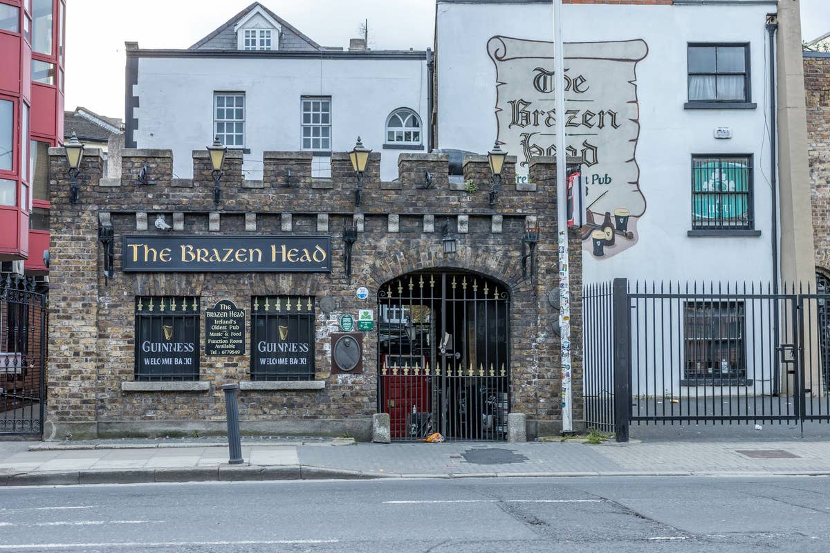 The Brazen Head, Ireland Travel Guide | Guide to Europe