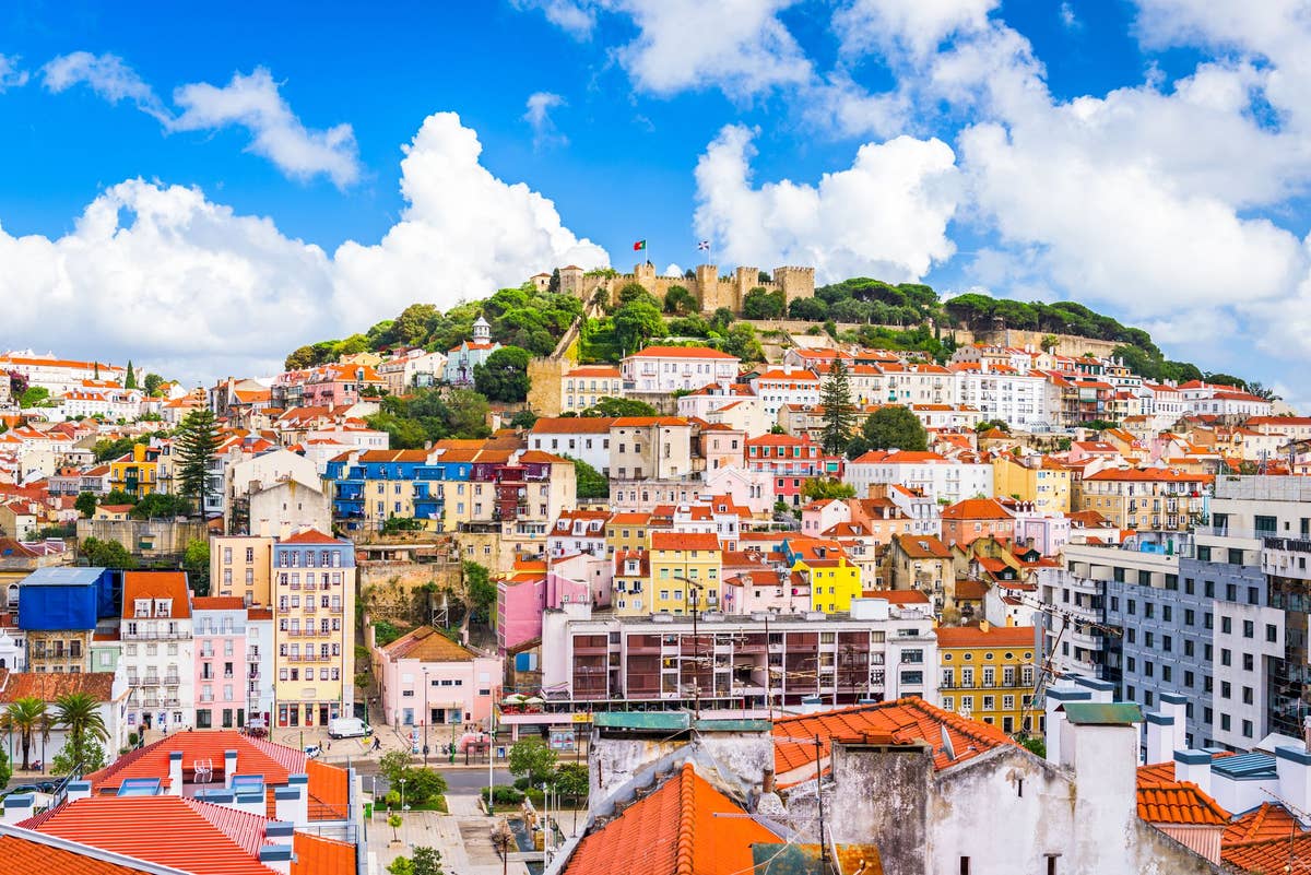 Flights to Lisbon | Guide to the Philippines