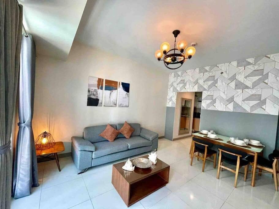 Spacious 1BR One Uptown BGC w/ Sound System - Manila, the Philippines ...