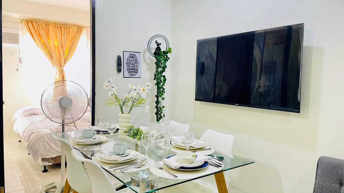MARIA CONDO 19th Floor Cebu High-Rise Views Room Rental Mandaue ...