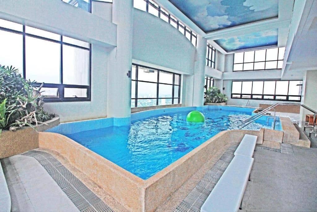 Spacious Cozy Corner - Manila, the Philippines | Best Prices 2025 ...