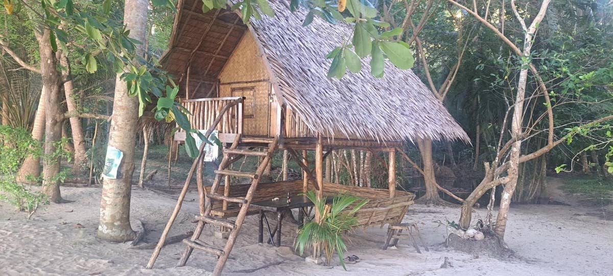 Ocamocam cottages - Palawan | Best Prices 2026 | Guide to the Philippines