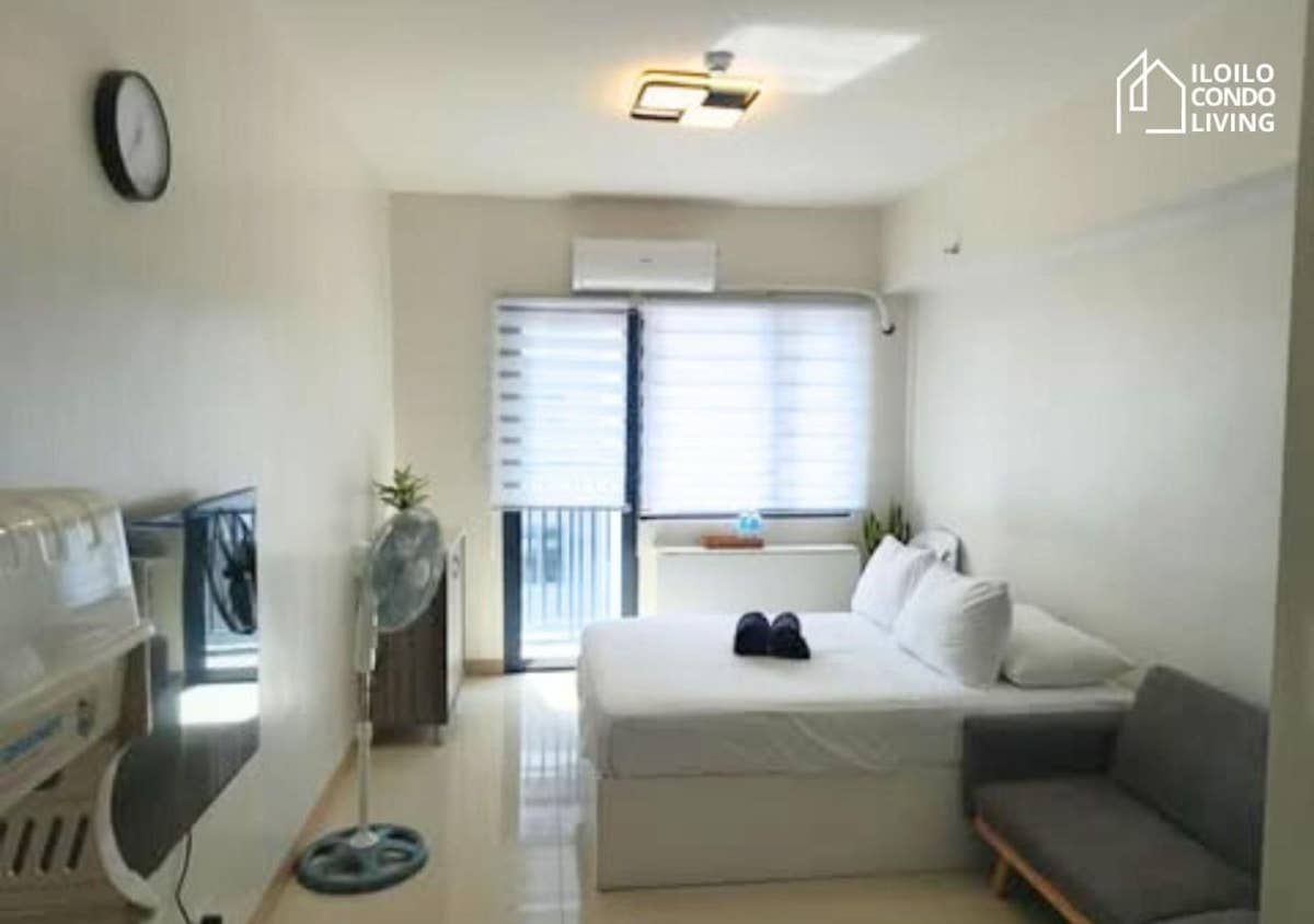 Studio Unit A12 with Balcony - Iloilo Condo Living - Iloilo City, the ...