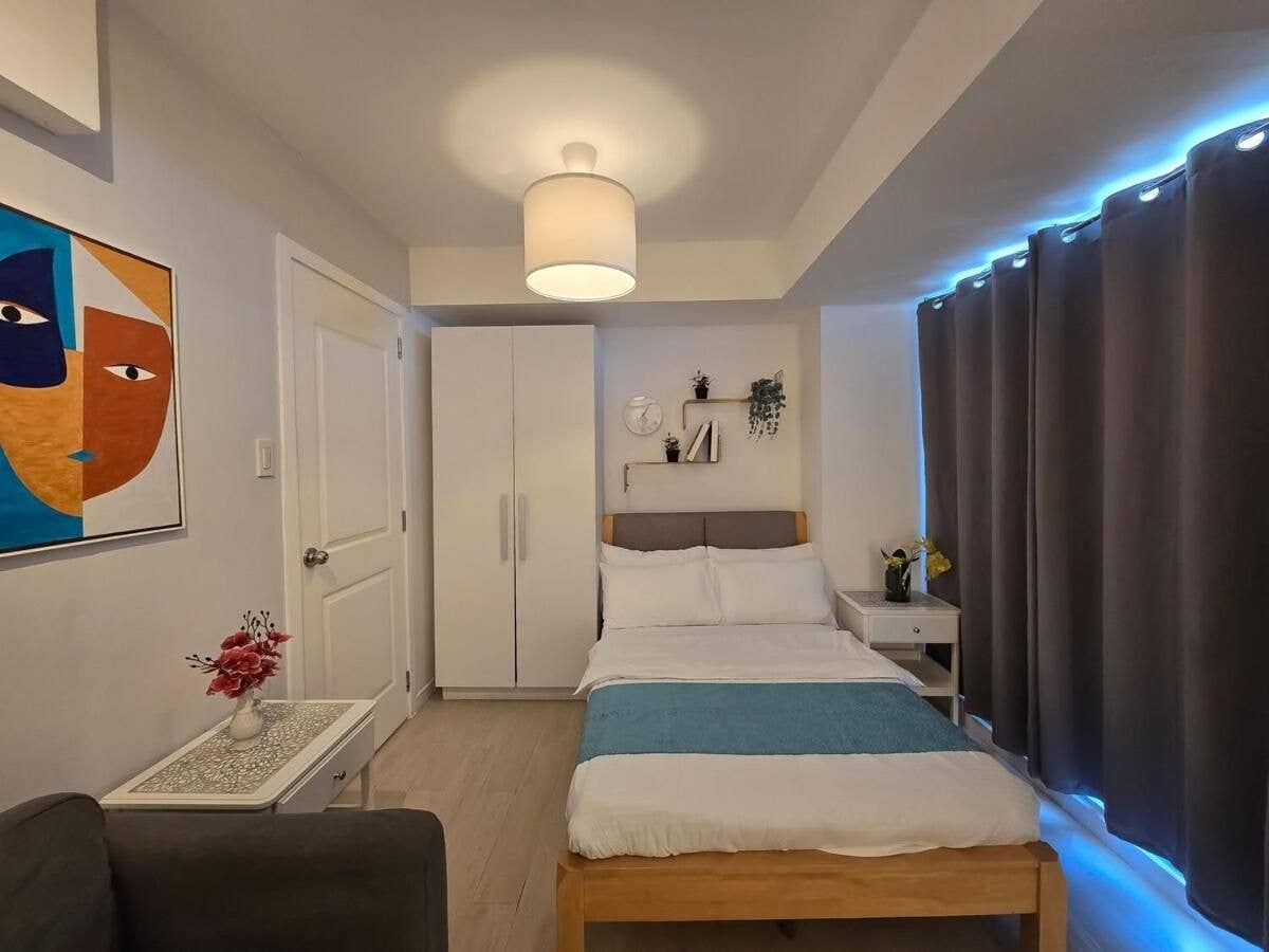 1BR Condotel at Azure Urban Resort Near Airport #AZ04 - Manila, the ...