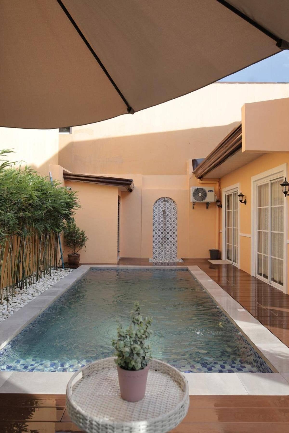 Full Villa Margou in San Pablo with Pool - Calamba, the Philippines ...