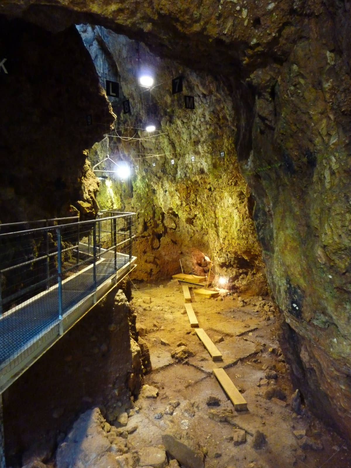 Grotte du Lazaret, France Travel Guide | Guide to Europe