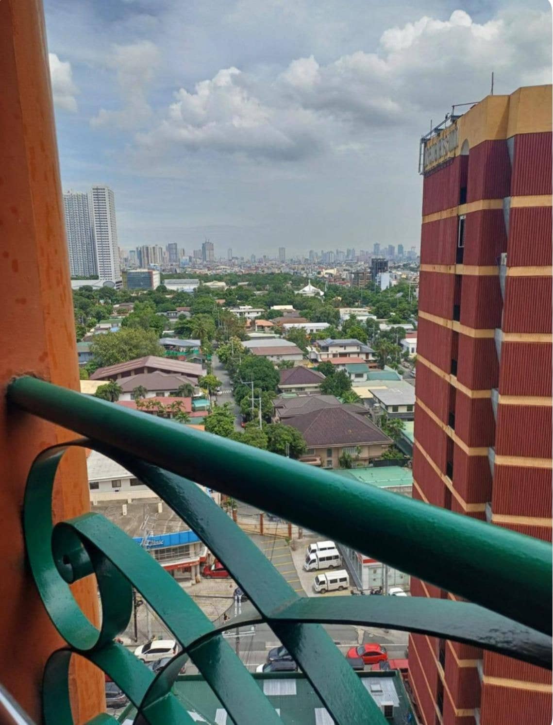 Citadel Inn Makati 1512 Fully-furnished unit for Staycation - Manila ...