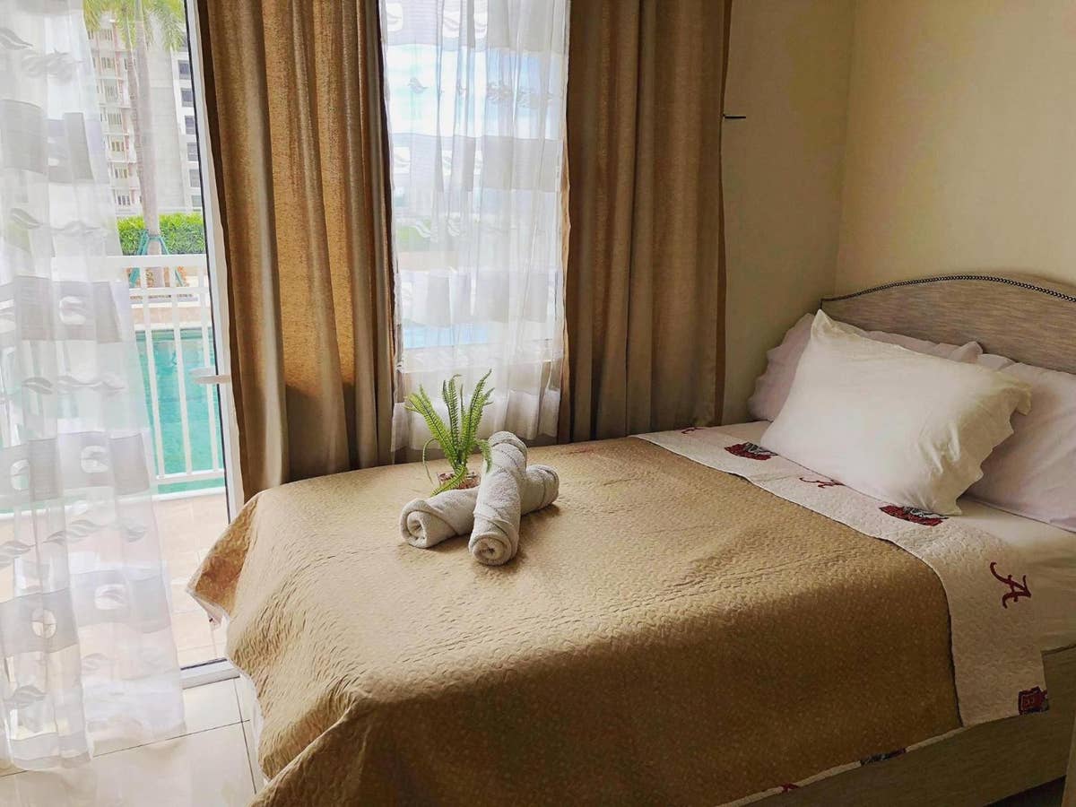 SM Breeze one bedroom - Manila, the Philippines | Best Prices 2025 ...