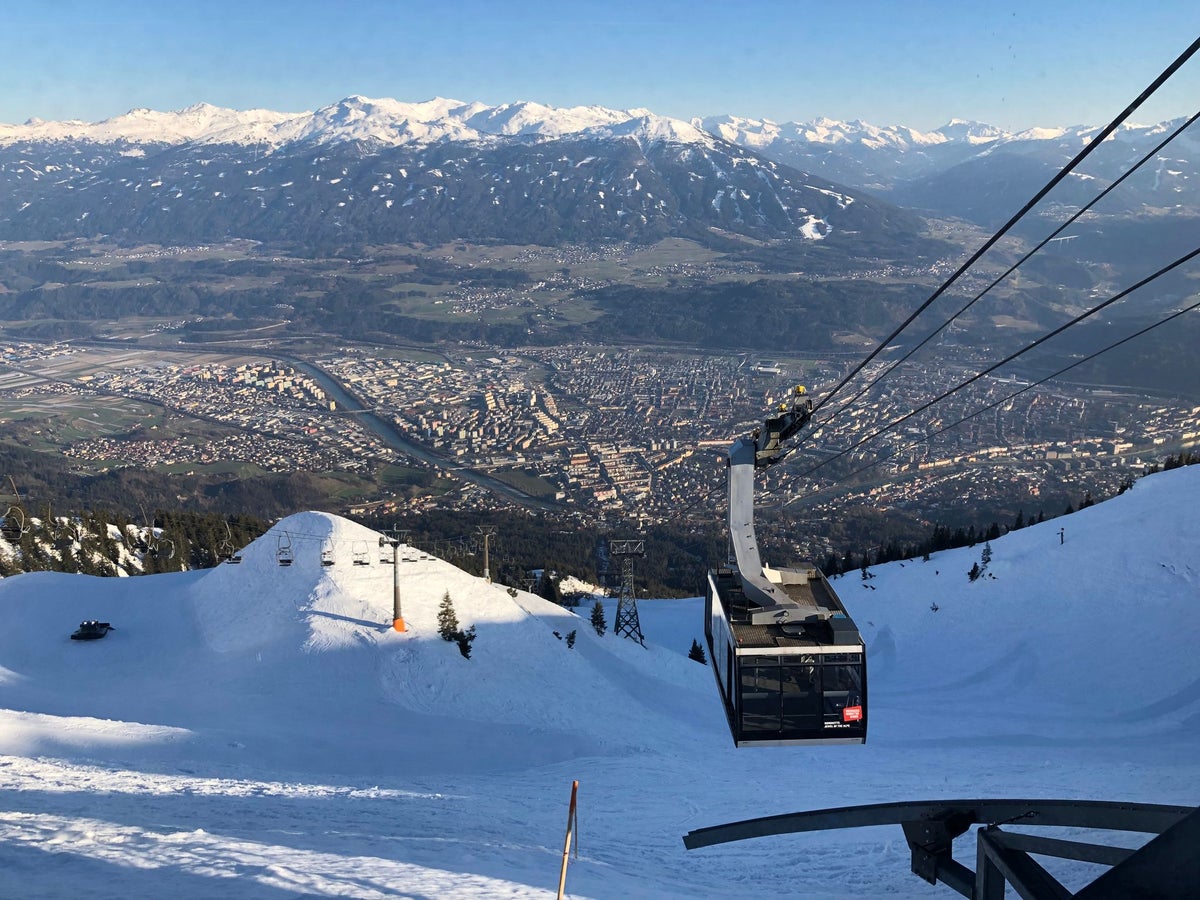 Austria in December: A Complete Guide for Winter Travelers | Guide to ...