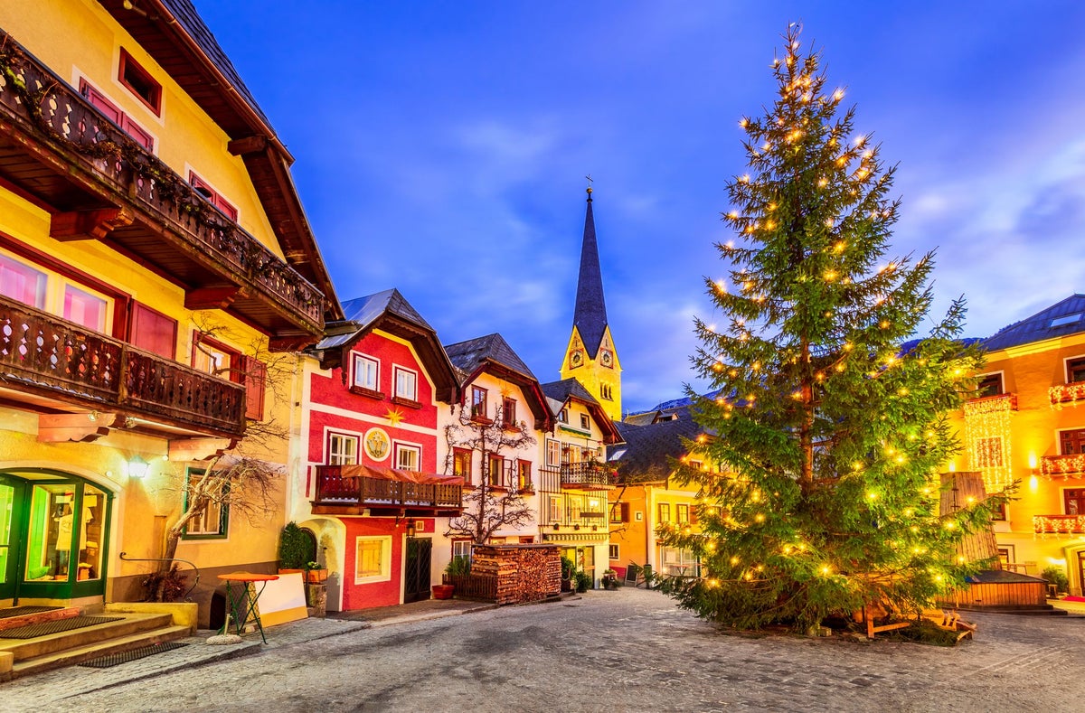 Austria in December: A Complete Guide for Winter Travelers | Guide to ...