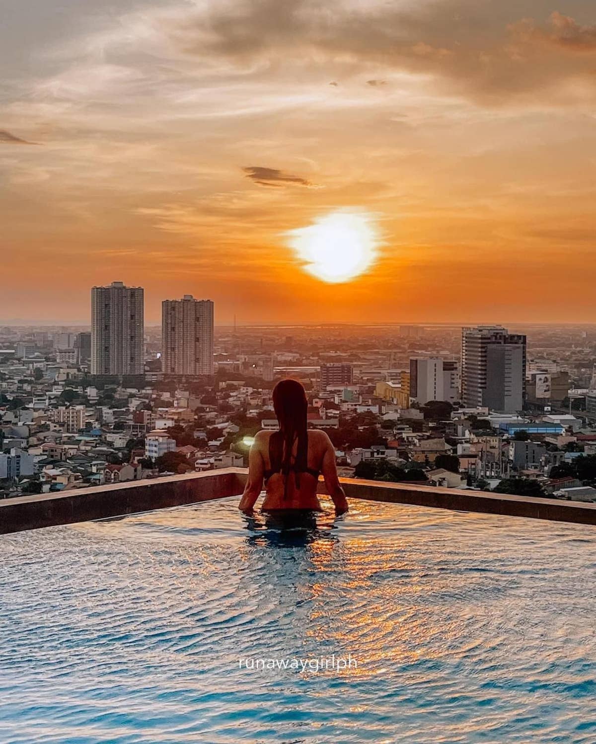 Kwarto Luna - Manila, the Philippines | Best Prices 2026 | Guide to the ...