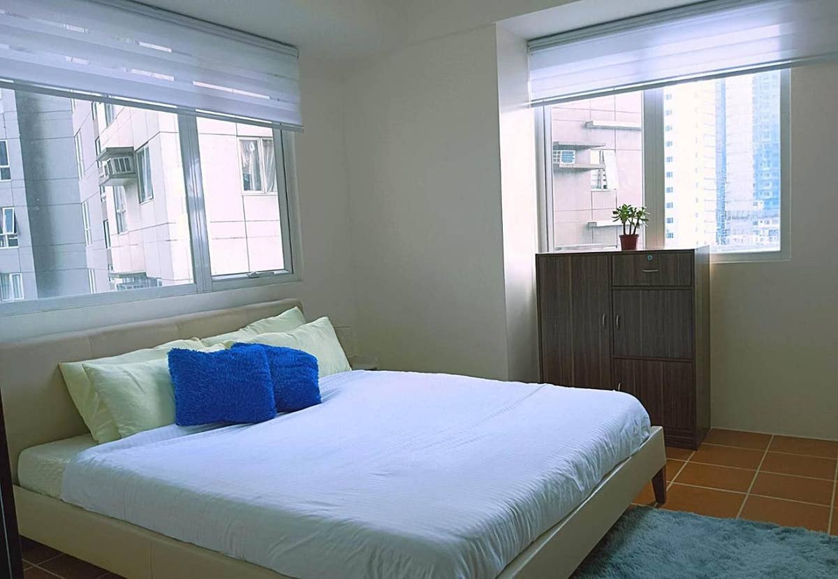 2BR Pioneer Woodland SM Light Boni Mandaluyong, Metro Manila - Manila ...