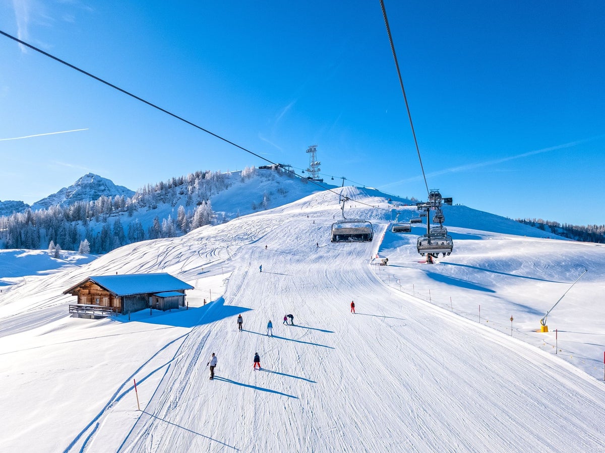 Austria in December: A Complete Guide for Winter Travelers | Guide to ...