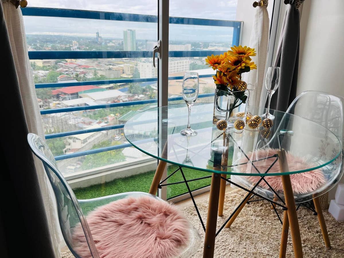 The Elevated Abode - ComfyCosy Studio at The Loop - Cagayan de Oro, the ...