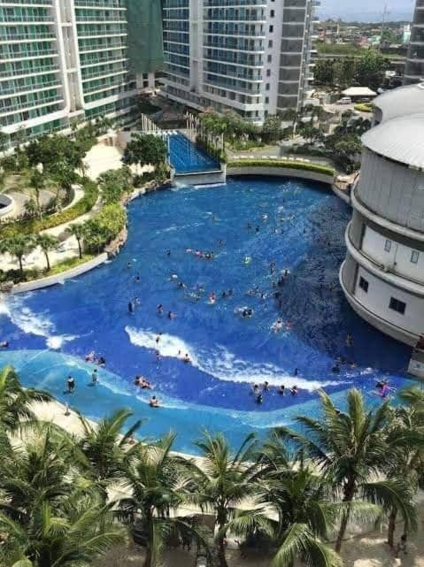 Manila Urban Resort at Azure - Manila, the Philippines | Best Prices ...