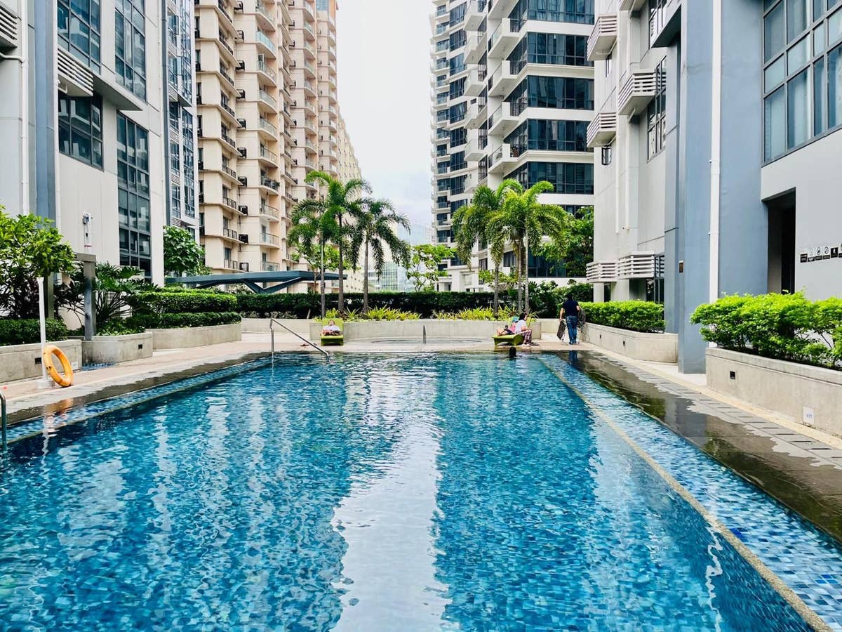 McKinley BGC Sleek Luxury Studio, Pool & Wi-Fi - 마닐라, 필리핀 | 2025년 최저가 ...