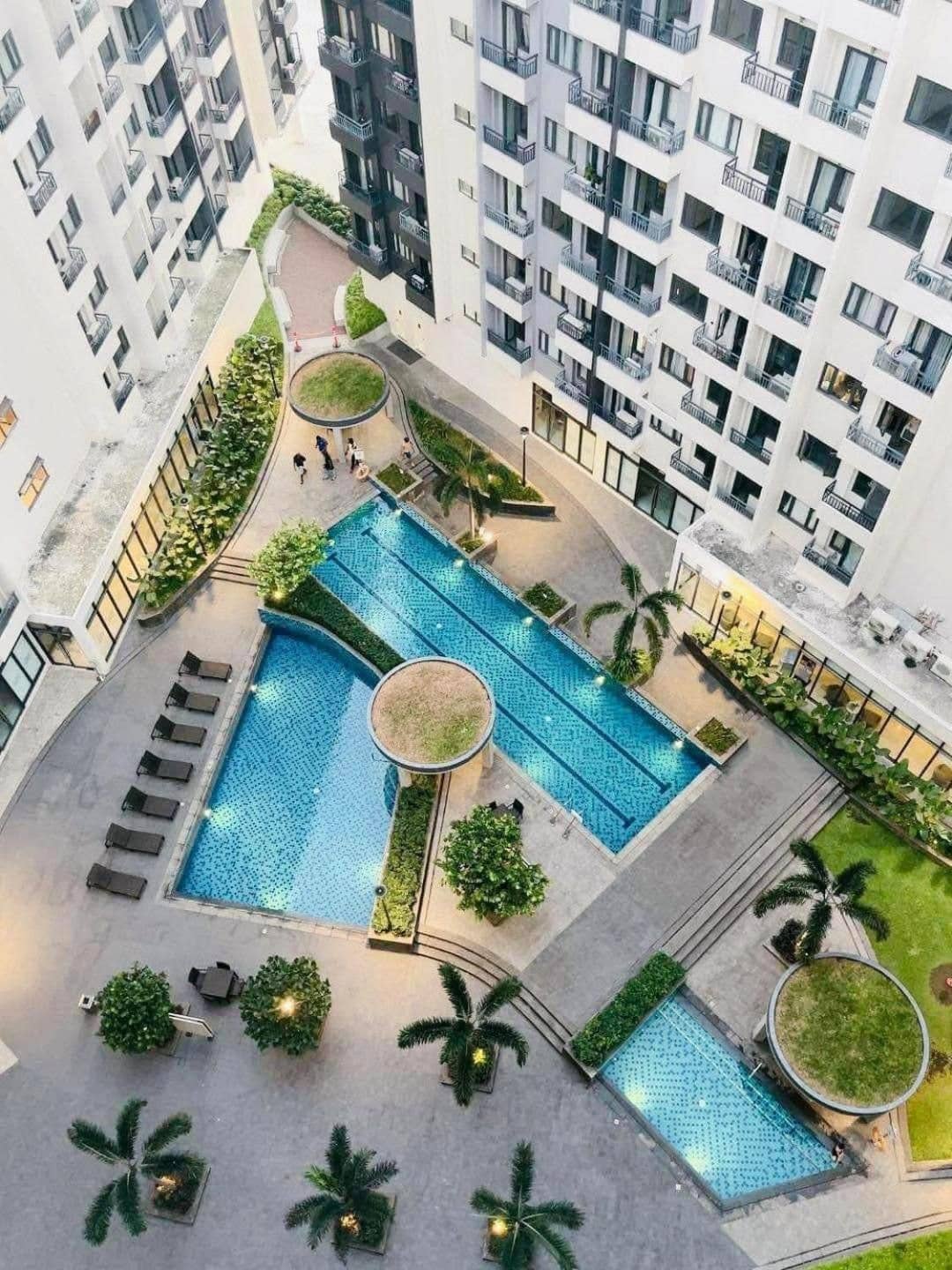 SM HOME Spring Residences Staycation and Condotel - Manila, the ...