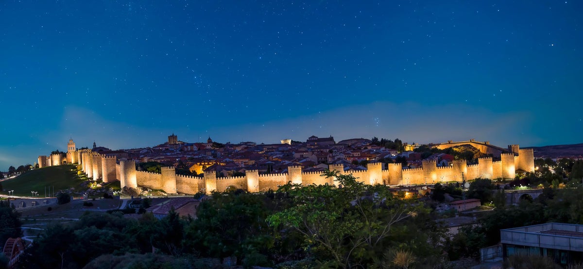Walls of Ávila, Spain Travel Guide | Guide to Europe