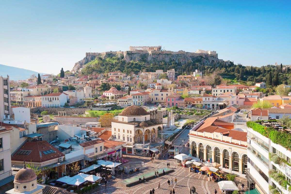 Cheap Flights from Paris in France to Athens in Greece | Guide to Europe