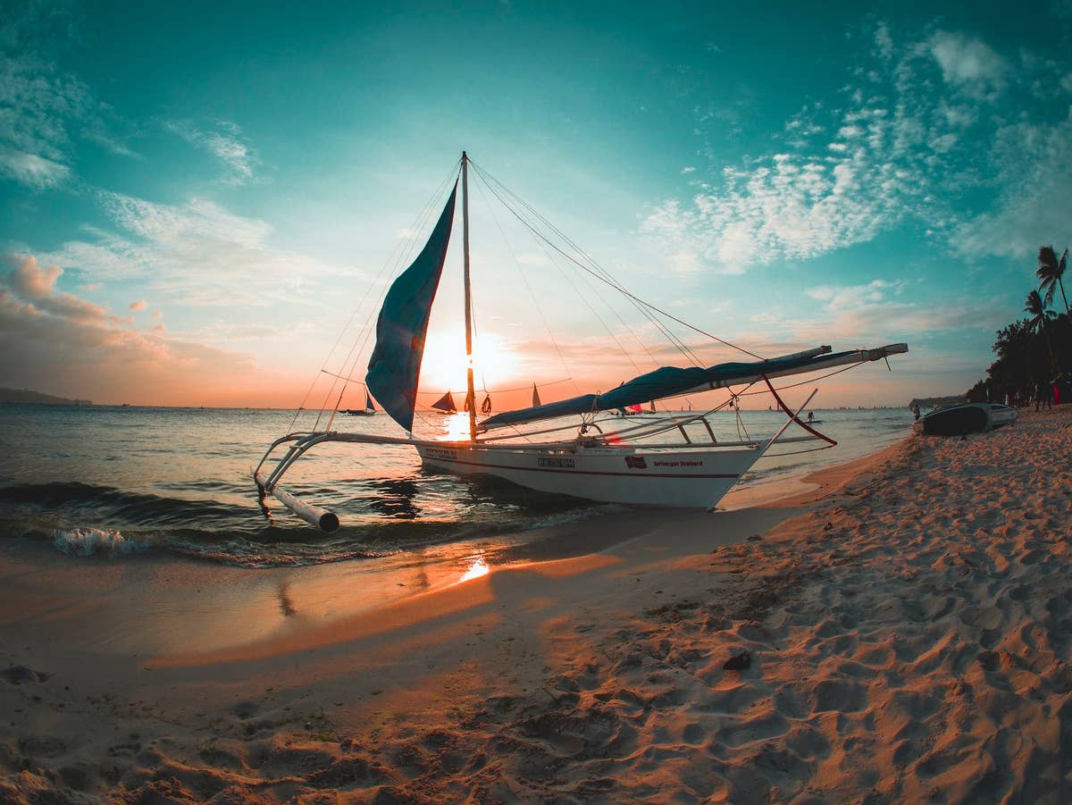 Flights to Caticlan, the Philippines | Guide to the Philippines