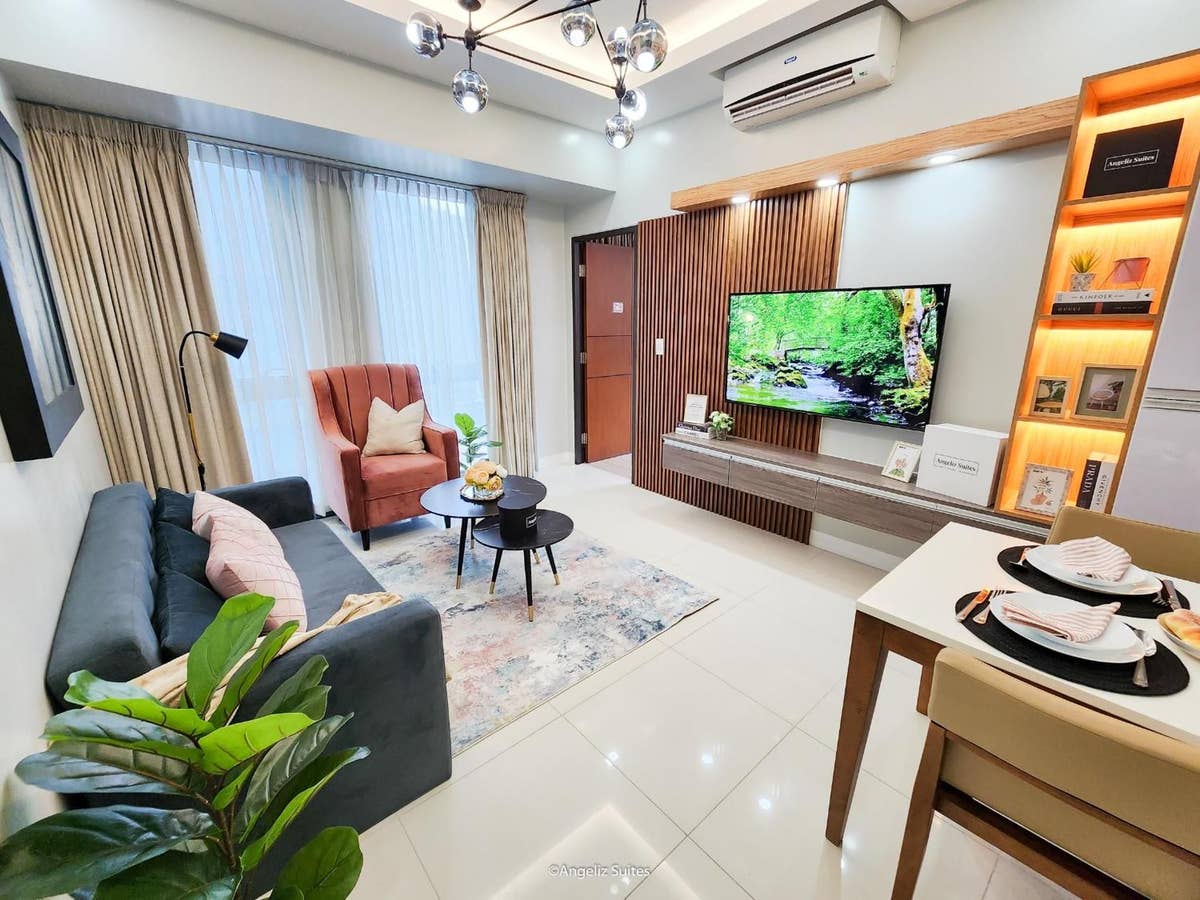 Angeliz Suites, Spacious Open Plan and Spectacular View at the 19th ...