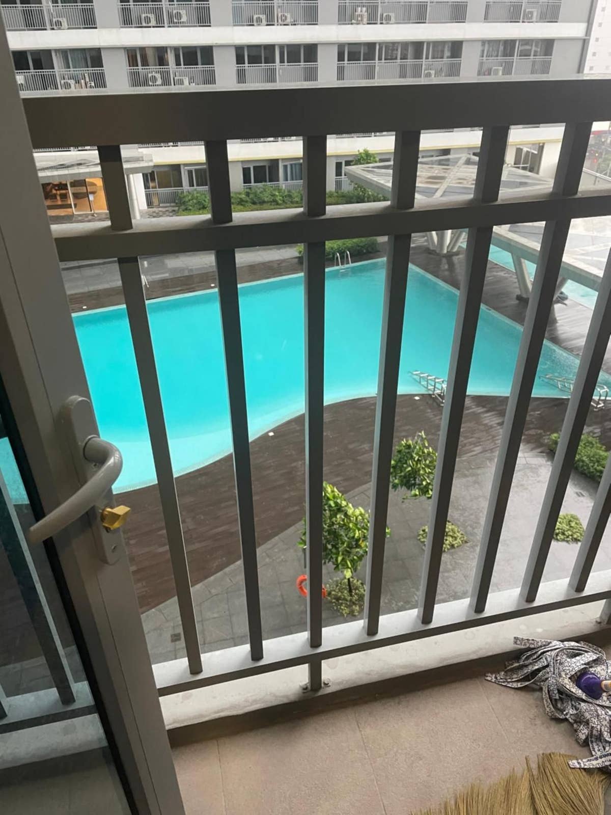Fame Residences Pool View near MRT, Shaw, Megamall & Ortigas 1026 ...