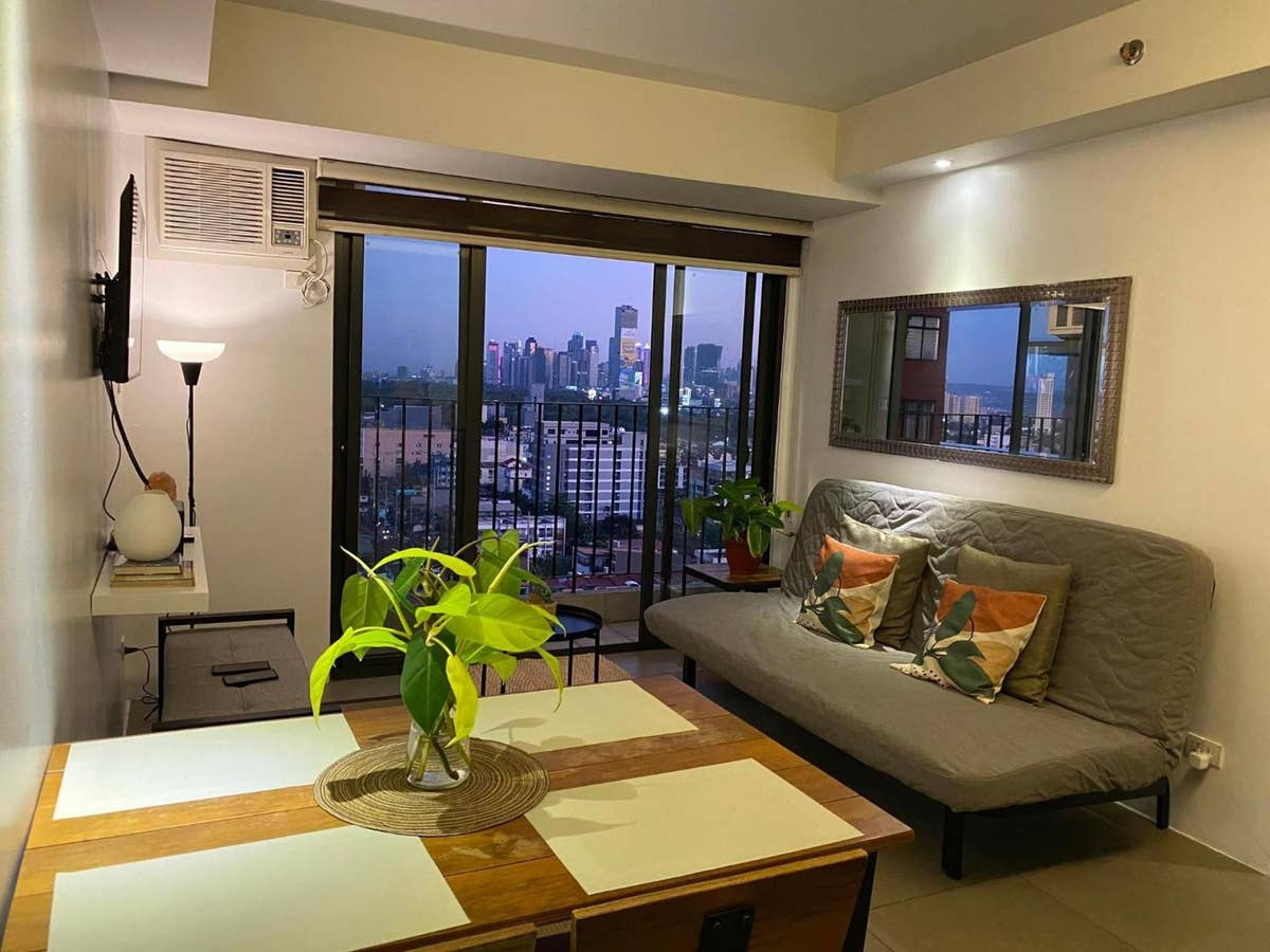 2BR COZY CONDO IN CUBAO WITH CITY SKYLINE VIEW - Manila, the ...