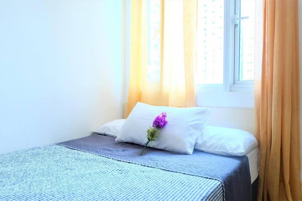 StayHere SM Light by Boni MRT along EDSA - Manila, the Philippines ...