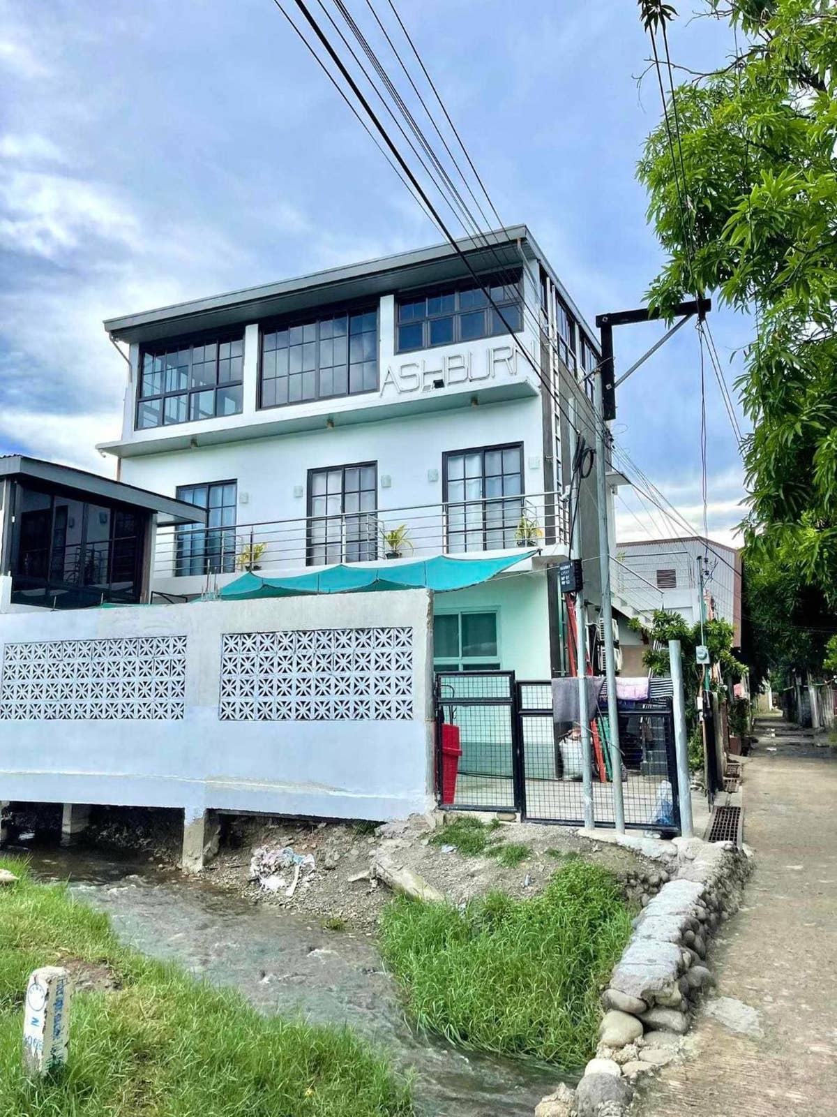 Ashburns Transient Bauang La Union - the Philippines | Best Prices 2025 ...