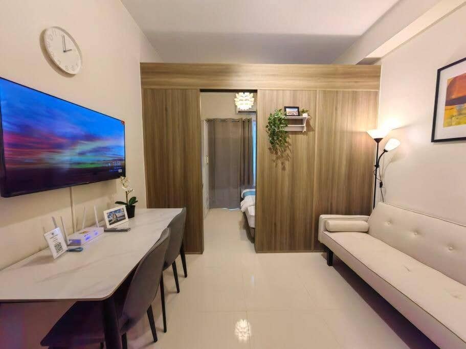 1BR Unit Condotel w Balcony FAME Residences #FM51 - 마닐라, 필리핀 | 2025년 ...