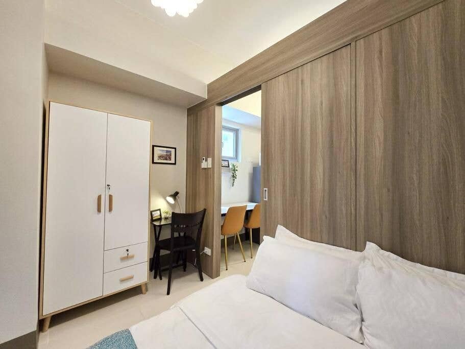 1BR Condotel with Balcony at FAME Residences #FM35 - Manila, the ...