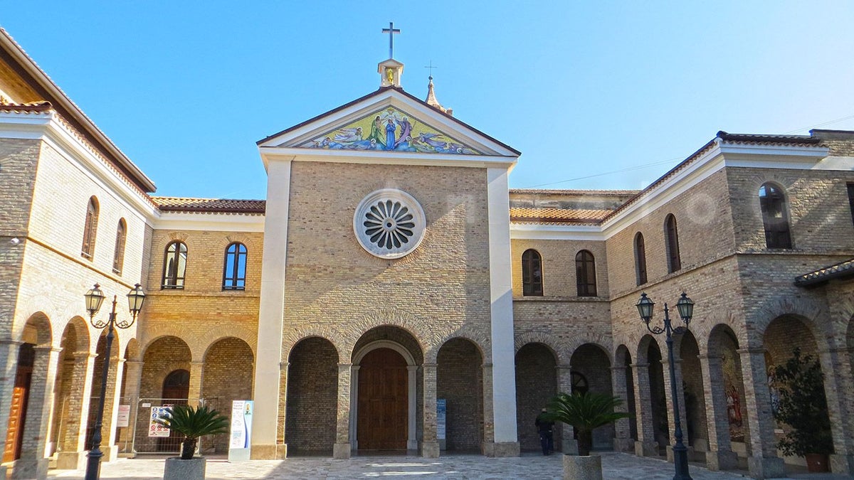 Santuario Maria Santissima dello Splendore, Italy Travel Guide | Guide ...