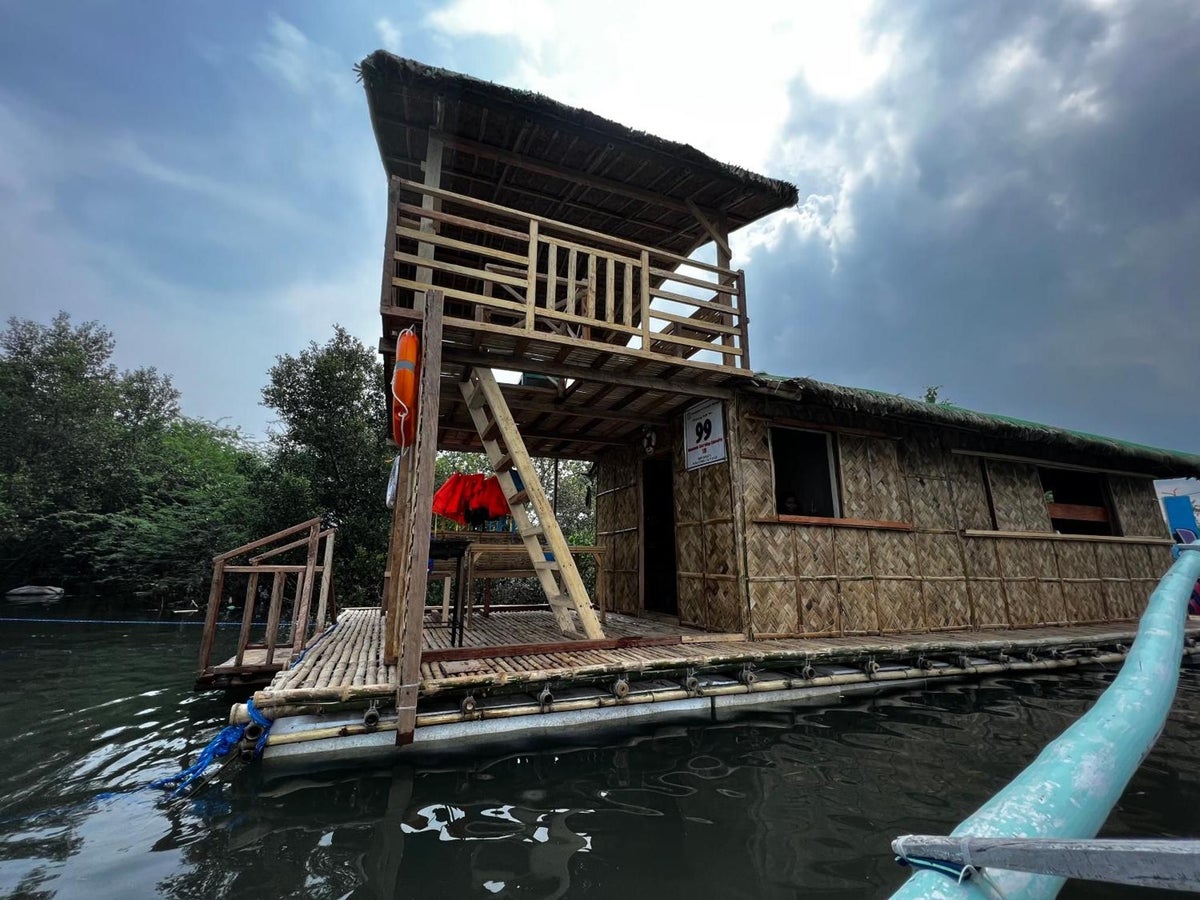 Onyong'S Floating Cottage - Batangas, the Philippines | Guide to the ...