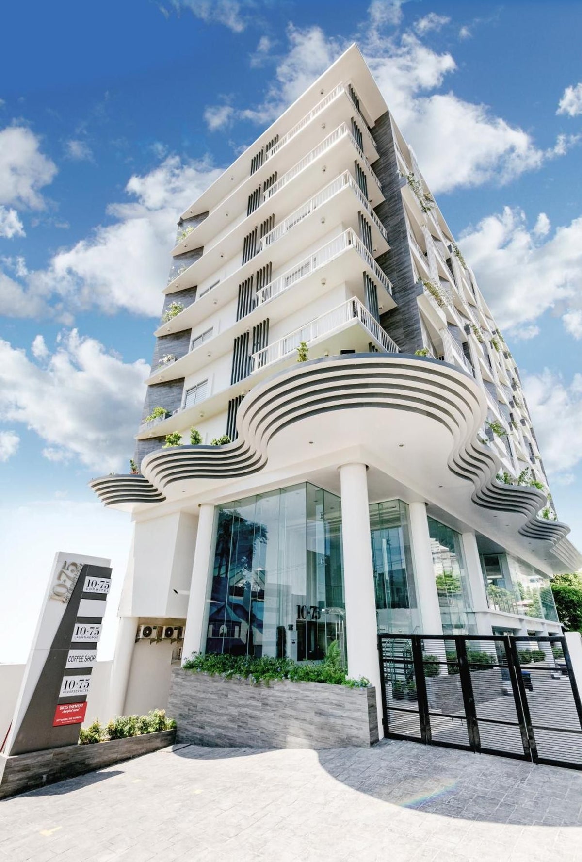 1075 Dormitel - Cebu City, the Philippines | Best Prices 2024 | Guide to the Philippines