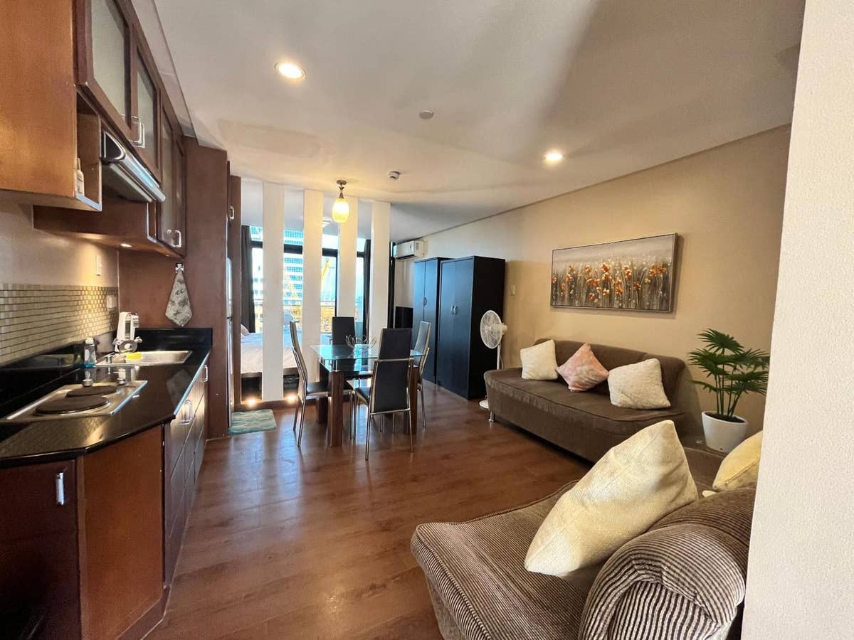 Appleone Ayala Condo with Balcony - Cebu City, the Philippines | Best ...