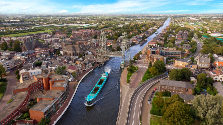 Alphen aan den Rijn travel guide | Guide to Europe