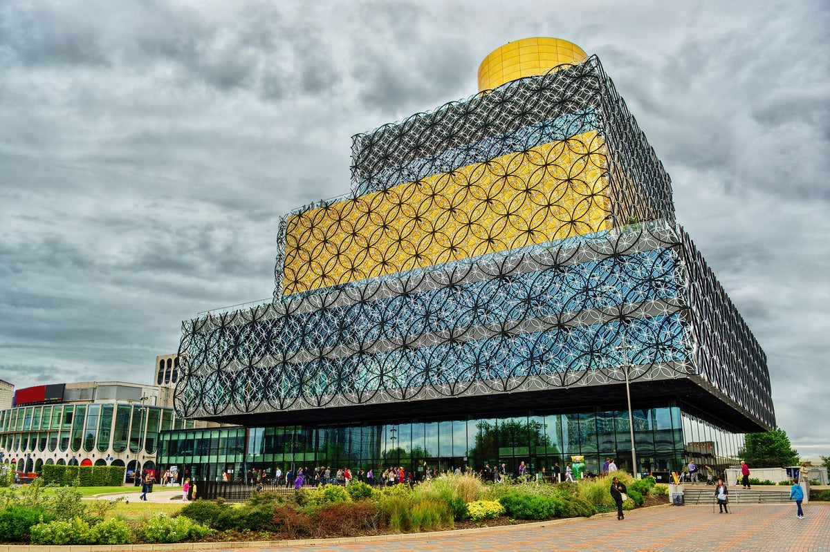 Library of Birmingham travel guide | Guide to Europe