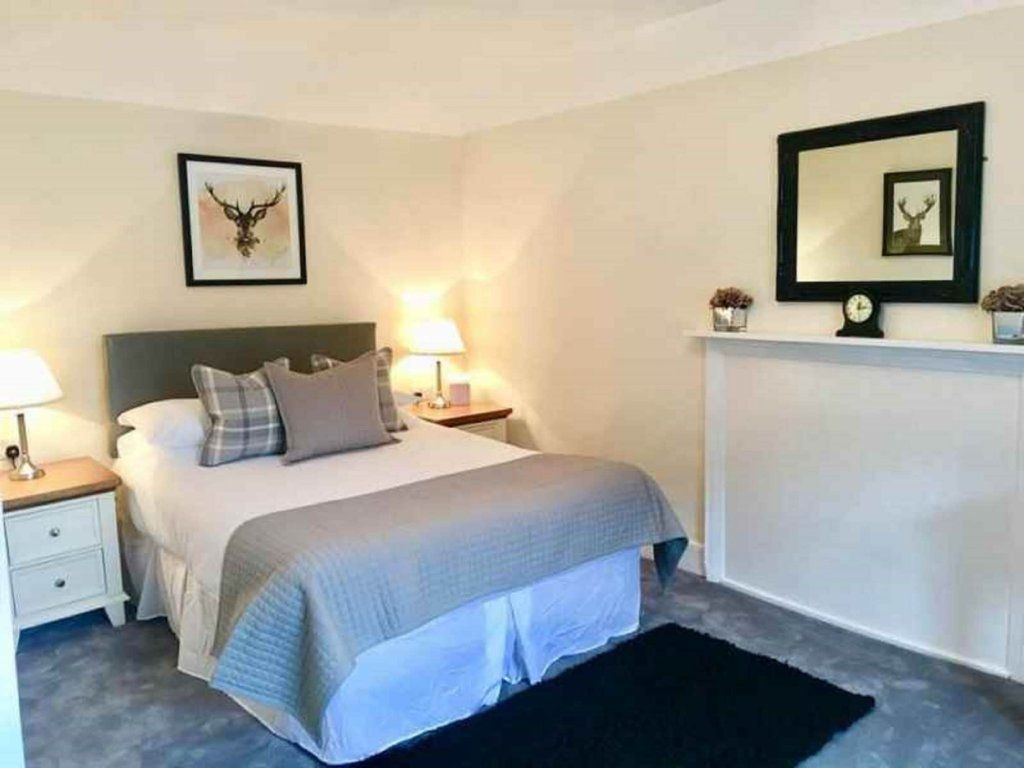 Glenmoriston Arms Hotel - Invermoriston, Scotland | Best Prices 2024 ...