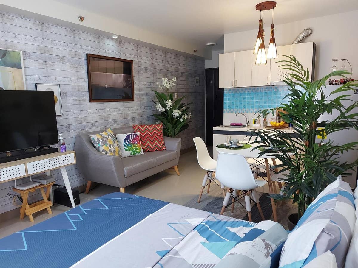 Hachiko Pretty Homes Condominium at Saekyung956 Condominium, Looc, Lapu ...