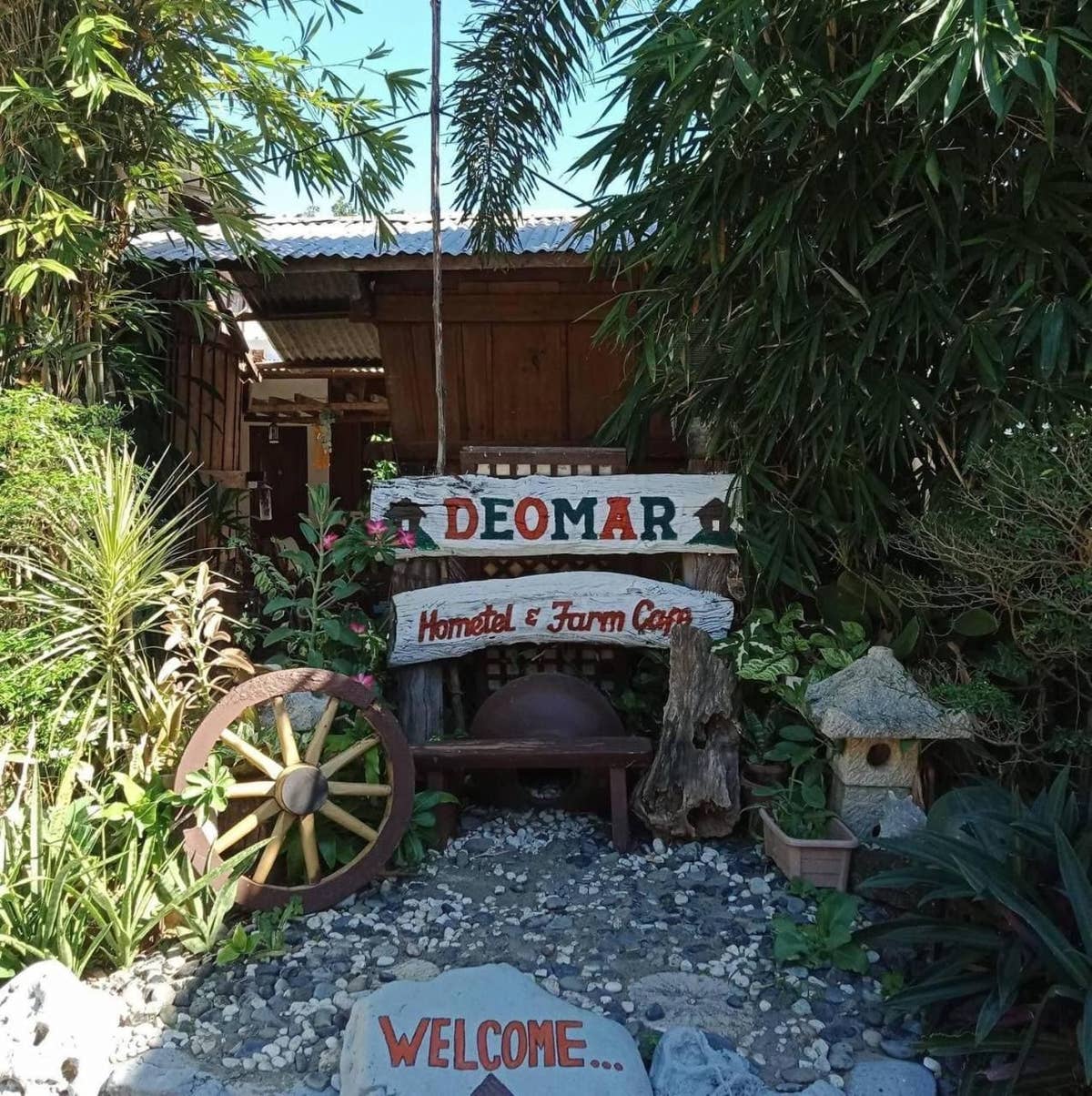 RedDoorz Hostel @ Deomar Hometel & Farm Cafe Vigan Ilocos - Vigan, the ...