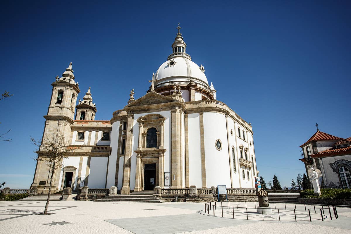 Sanctuary of Our Lady of Sameiro travel guide | Guide to Europe